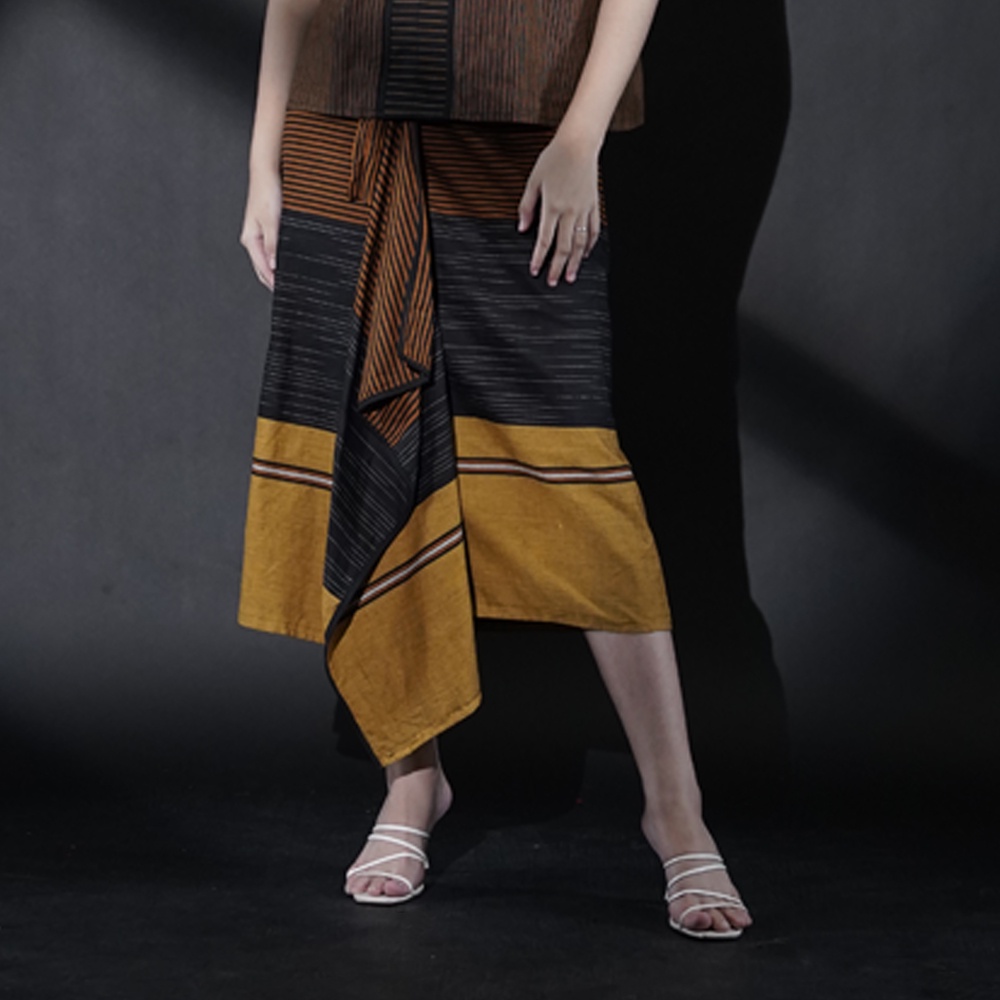 Jual NONA RARA - Larisa lurik P0079, Rok Batik Kasual Modern | Shopee Indonesia