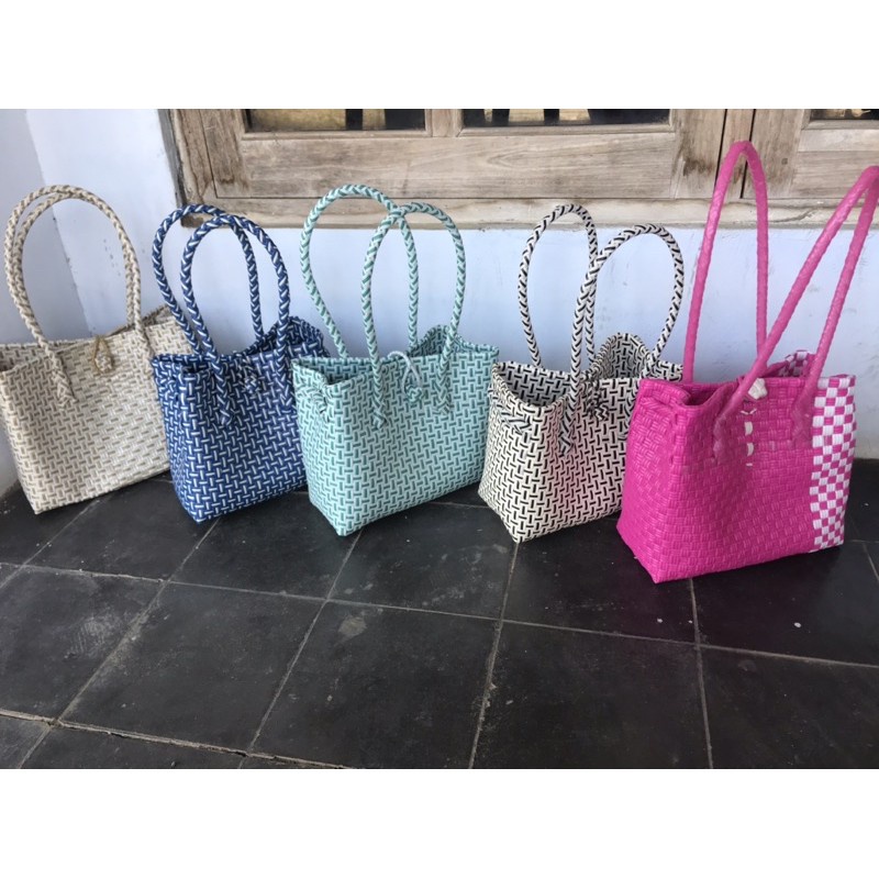 Jual Tas Anyam Premium/ Tas Anyaman Plastik / Tas Jali Pelangi Tas ...