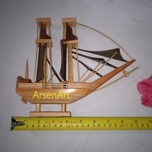 Jual Miniatur Kapal Layar Pinisi Perahu Phinisi Hiasan dan Koleksi ...