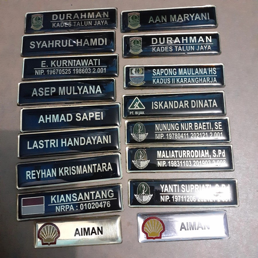 Jual Name Tag atau Nama Dada + Magnet | Shopee Indonesia