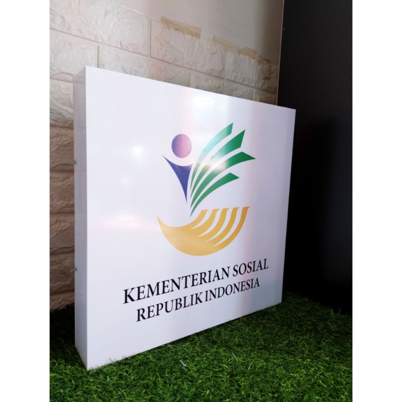 Jual TERBARU NEONBOX PERSEGI 40 CM 1 SISI PLUS PLANG BESI | BOX LAMPU ...