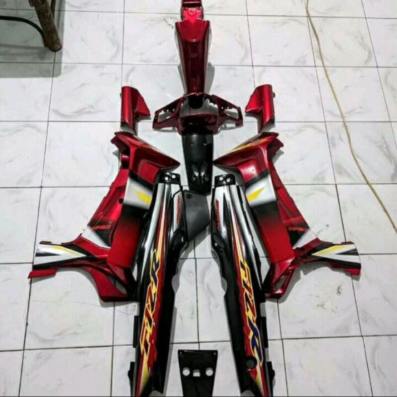 Jual TERMURAH!!! Cover Body Fiz R F1z R Fiz r fullset warna Merah Hitam ...
