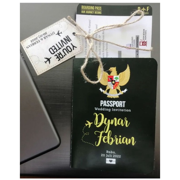 Jual Undangan Passport pakay foto | Shopee Indonesia