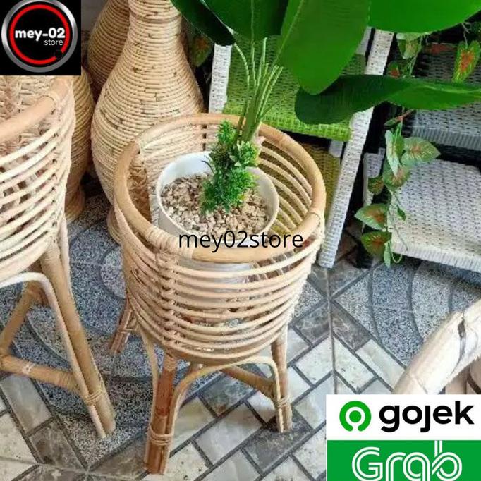 Jual Standing Vas Pot Bunga Rotan Asli Lc | Shopee Indonesia
