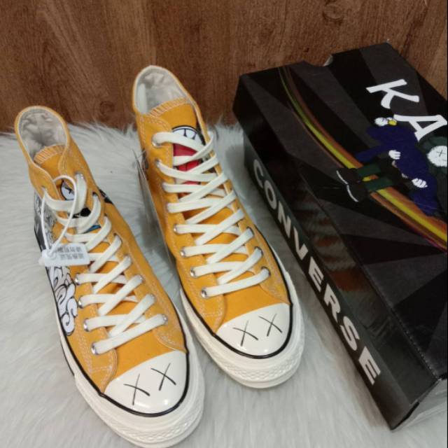 Jual CONVERSE X KAWS CHUCK 70 Hi SUNFLOWER - PK VERSION | Shopee Indonesia
