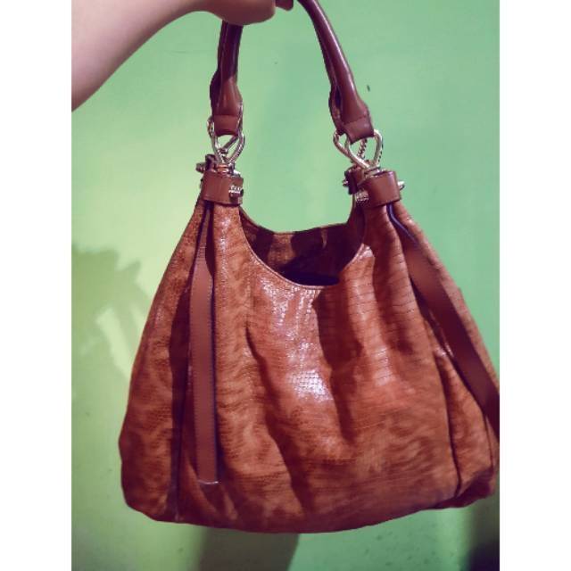 Jual FAST SALE TAS LEATHER MERK GOLF USA preloved | Shopee Indonesia