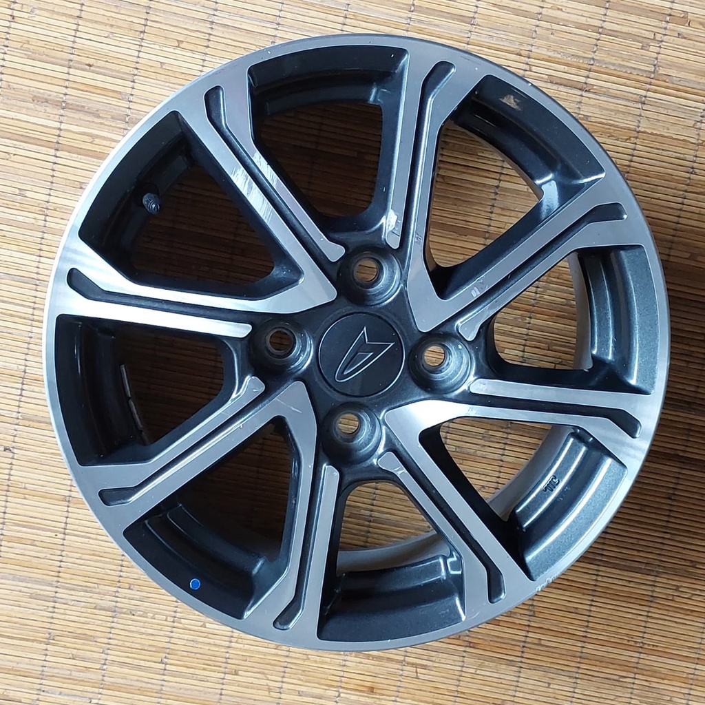Jual Velg Sigra/Velg Mobil Sigra | Shopee Indonesia