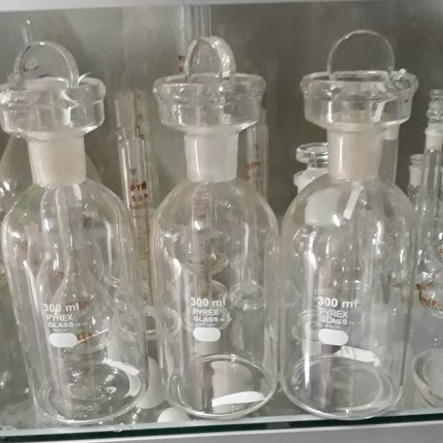 Jual Botol Winkler 300ml - BOD Bottle winkler 300ml PYREX | Shopee ...