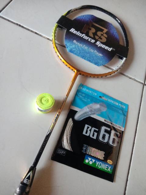 Jual Raket RS solitaire + senar + grip | Shopee Indonesia