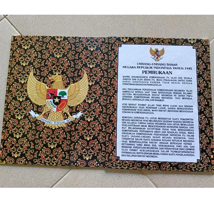 Jual [KODE FC8EE] Map Upacara - Naskah Upacara ( Map upacara batik ) 1 ...