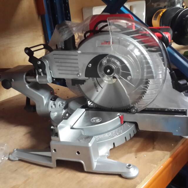 Jual Miter Saw Sliding+Laser / Mesin Potong Aluminium 10" WIPRO WP925515 | Shopee Indonesia