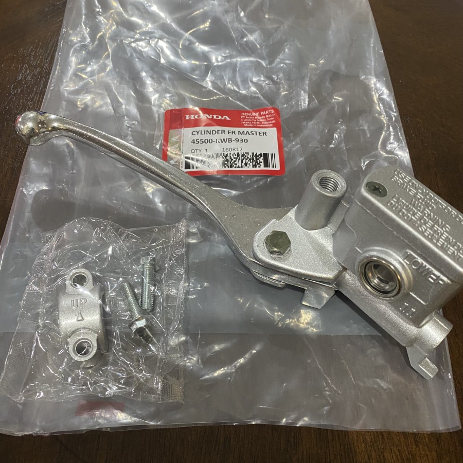 Jual KWB UPPER PUMP MASTER REM CYLINDER HANDLE MOTOR BLADE REVO SUPRA ...