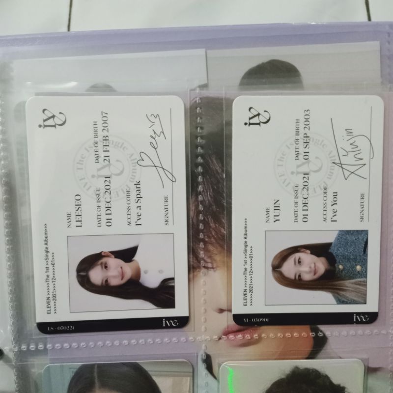 Jual ID CARD IVE YUJIN LEESEO | BOOKED | Shopee Indonesia