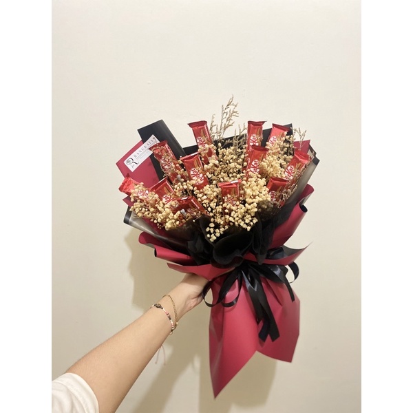 Jual Kitkat Buket isi 12 || PO 2 Hari || Buket Snack Buket bunga / oppa ...