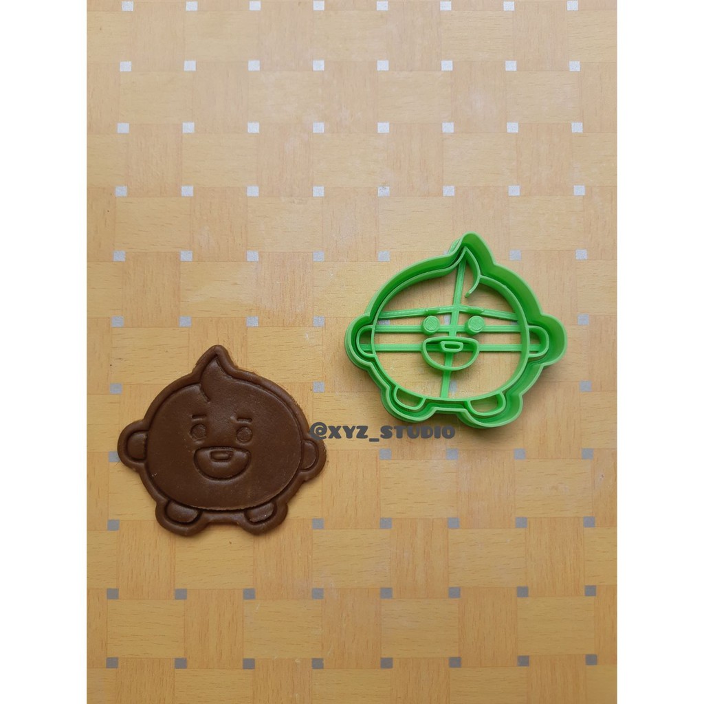 Jual BT21 Baby Shooky Cookie Cutter | Shopee Indonesia