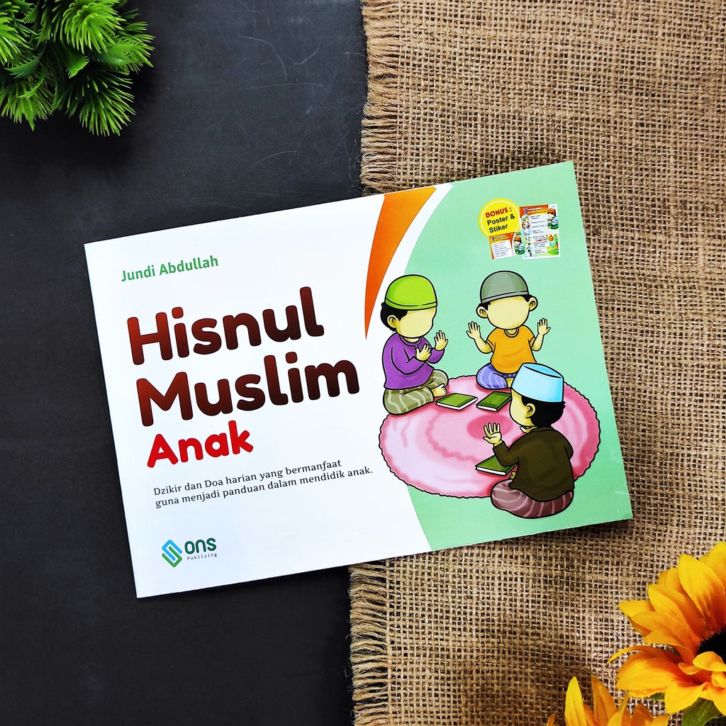 Jual HISNUL MUSLIM ANAK - DZIKIR DAN DOA HARIAN BONUS POSTER & STIKER ...