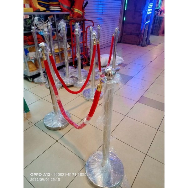Jual Tiang antrian bulat stanlist untuk pembatas jalan | Shopee Indonesia