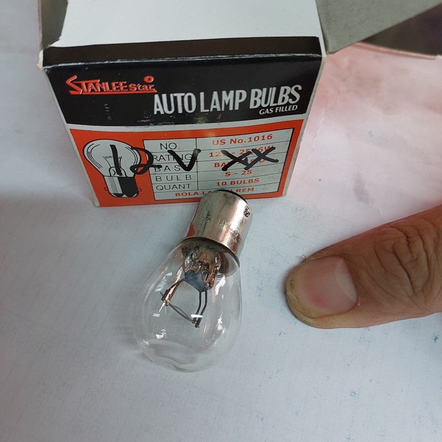 Jual Dop Bohlam Bola Lampu Rem Mobil Pickup 12 VOLT KAKI 2 BESAR 25/6W ...