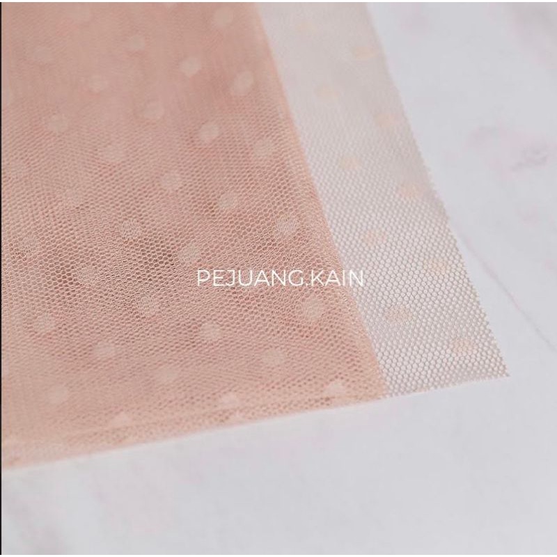 Jual Kain TILLE POLKADOT / tile dot / kain tile polkadot | Shopee Indonesia