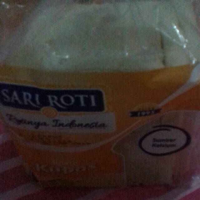 Jual Sari roti tawar kupas isi 10 lembar potong roti | Shopee Indonesia