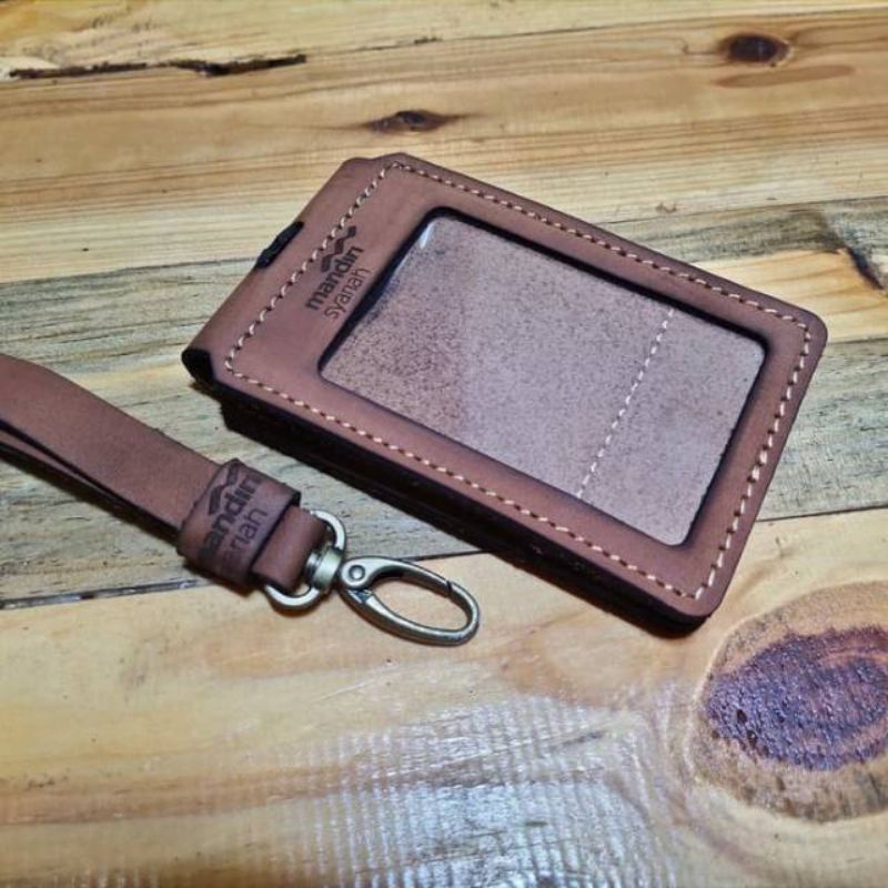Jual Id Card Kulit Crazy Horse Name Tag Pria Wanita Free Custom Nama ...