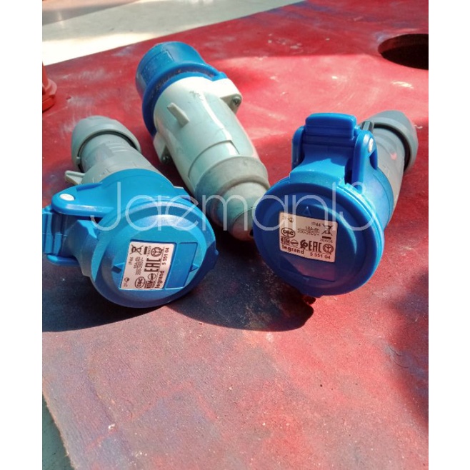 Jual Legrand Connector Socket/ Plug Mounting 16 A IP44 200-250V (Biru ...