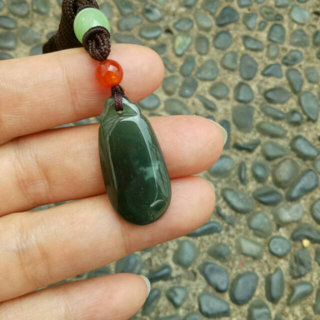 Jual Kalung Batu Giok asli jadeite jade type A + sertifikat + tali ...