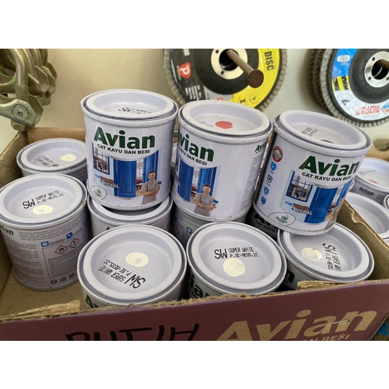 Jual CAT AVIAN KECIL CAT AVIAN 50CC CAT KAYU DAN BESI CAT KAYU MINI CAT ...