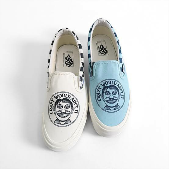 Jual [COD] Sepatu Vans Slip On Crazy World - Hitam, Putih, Biru (IMPOR ...