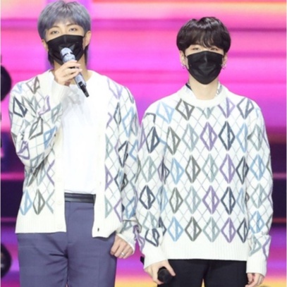 Jual Chars Cardigan Sweater Couple Suga BTS Korean Idol Outfit Rajut ...