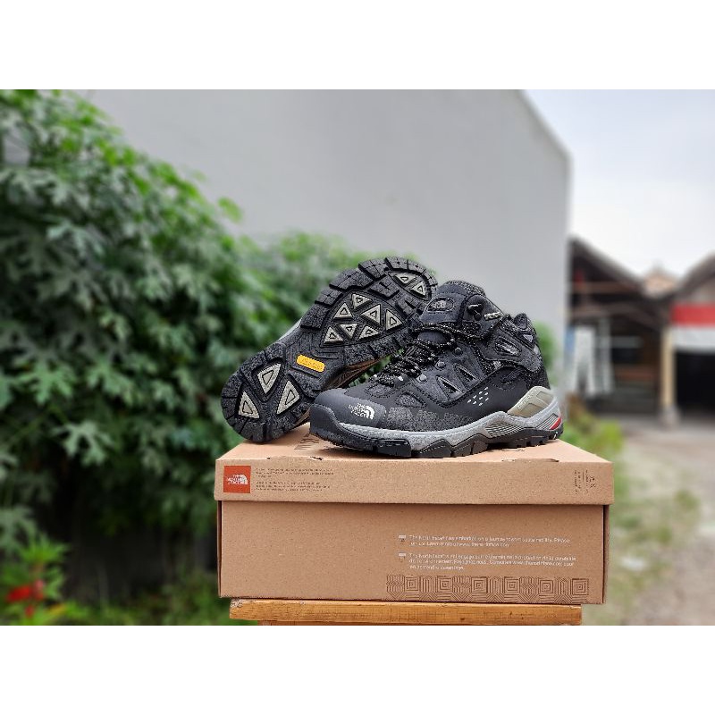 Jual SEPATU GUNUNG THE NORTH FACE ORIGINAL SEPATU OUTDOOR TNF ORIGINAL ...