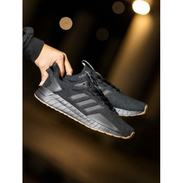 Jual Adidas Questar Ride Full BlacK Gum Sole (ORIGINAL) - Sepatu Adidas ...