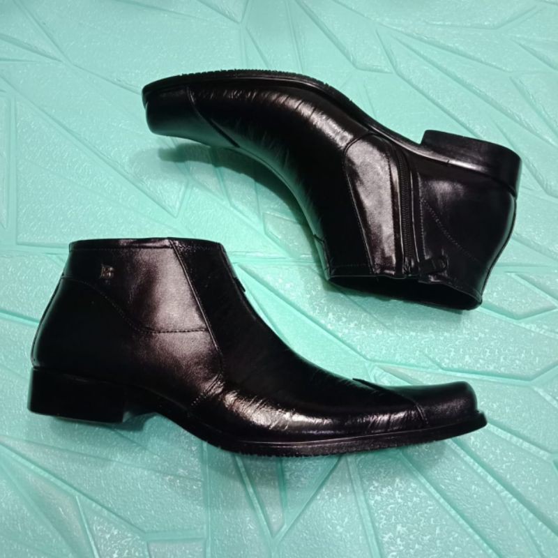 Jual Sepatu Boot Pria Kulit Asli/Merek Bally/Pantofel Formal Pria ...