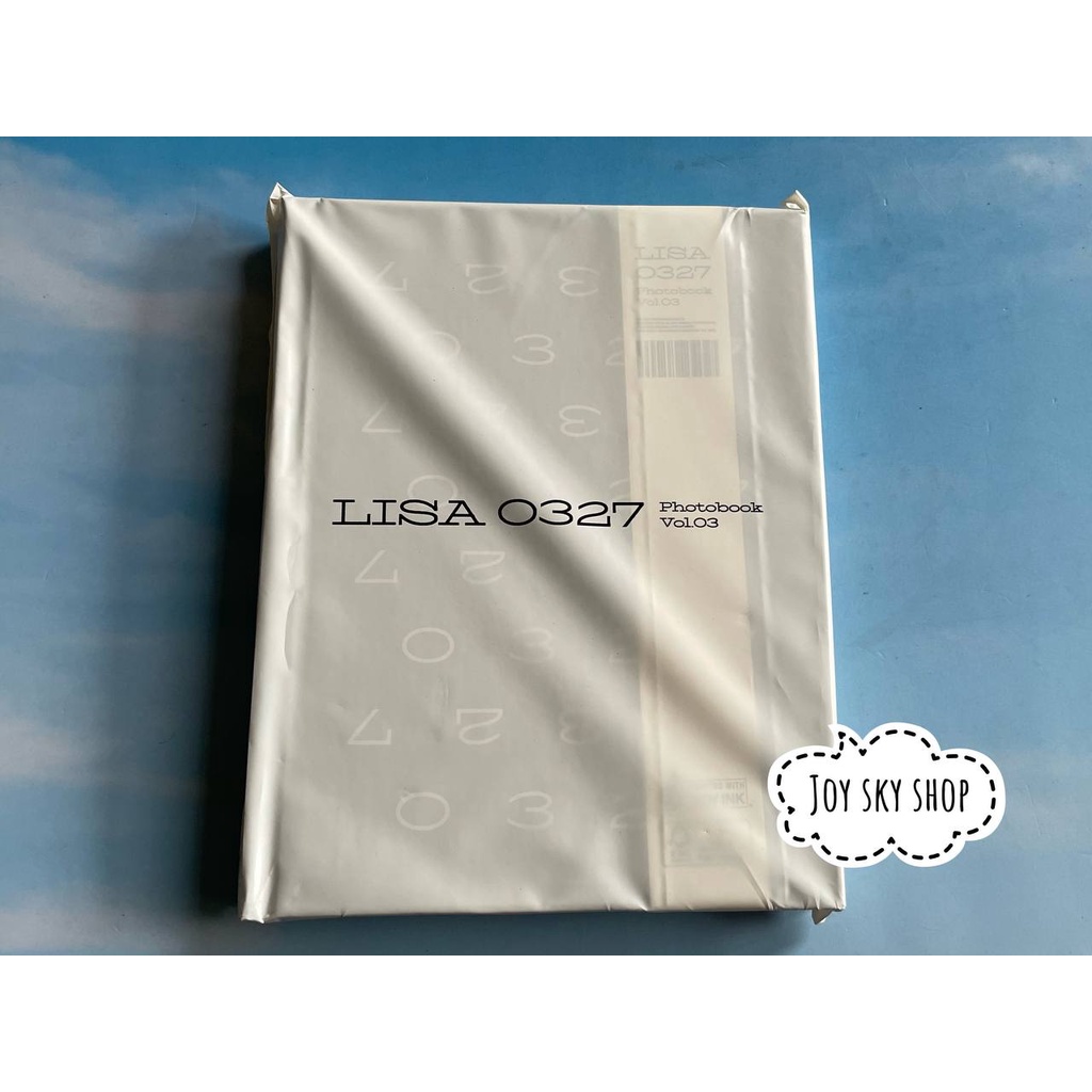 Jual LISA - LISA 0327 PHOTOBOOK VOL.03 | Shopee Indonesia