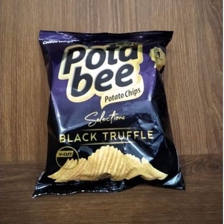 Jual Potabee BLACK TRUFFLE Potato Chips 65g 65 gr Keripik Kentang ...