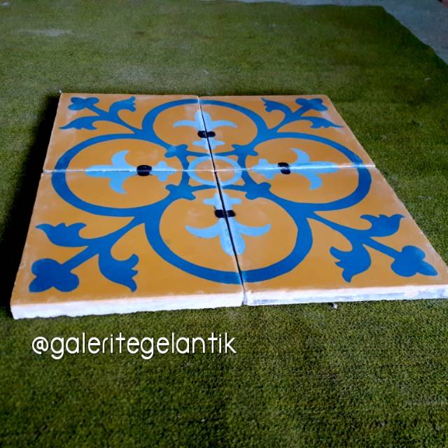 Jual TEGEL MOTIF LANTAI UBIN KERATON | Shopee Indonesia