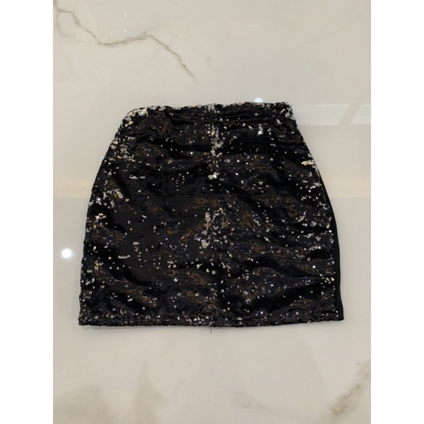 Jual Rok Span Hitam Sequin Stretch (PRELOVED) | Shopee Indonesia
