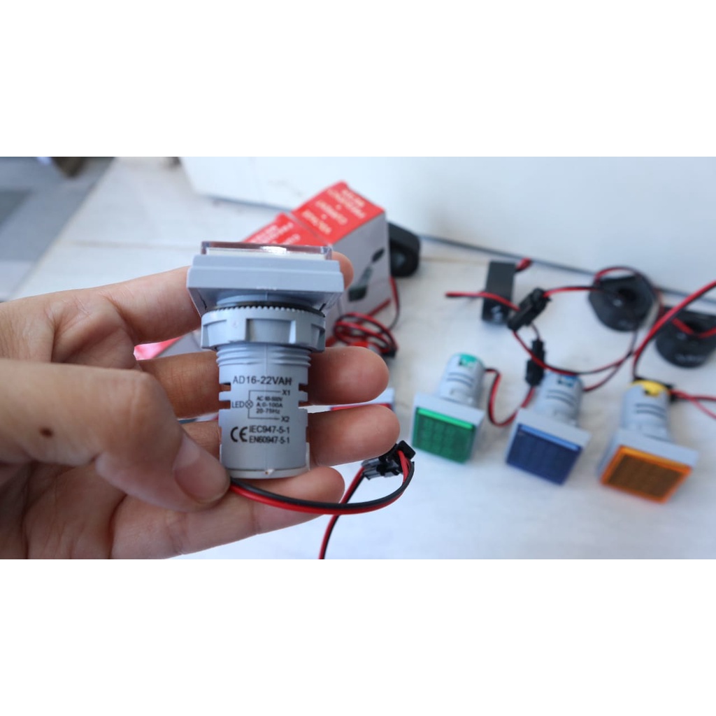 Jual Pilot Lamp Voltmeter Digital Amper,Volt dan Hz AC PANEL METER ...