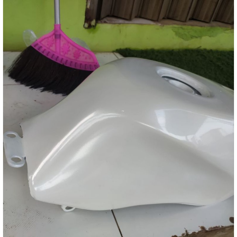 Jual CAT LEMBAYUNG PUTIH/PEARL PUTIH/MUTIARA PUTIH 200ml by SCP ...