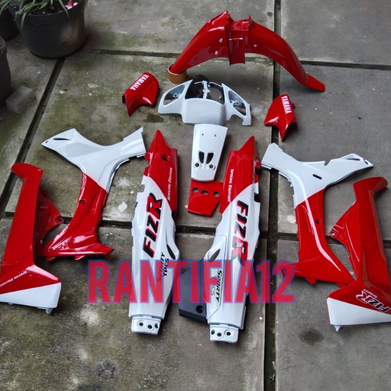 Jual cover bodi full set bodi Fizr fiz R malboro merah putih | Shopee ...