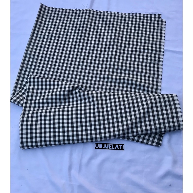 Jual KAIN POLENG BALI KOTAK CATUR | Shopee Indonesia