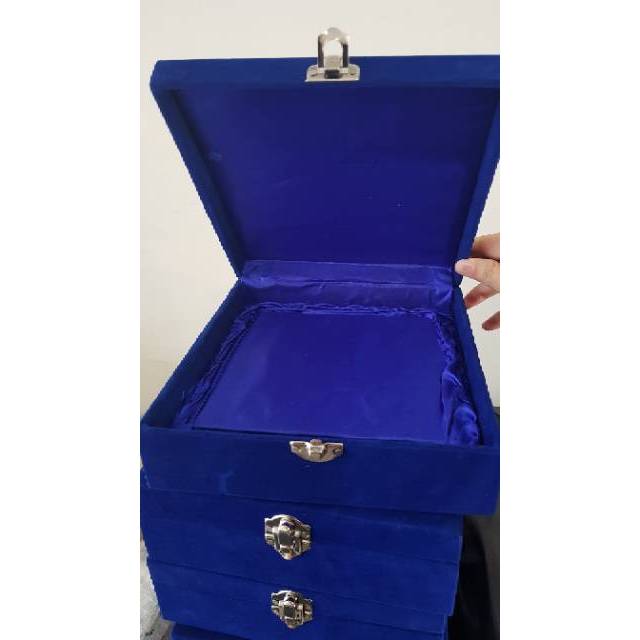 Jual Box Plakat Bludru Beludru Kotak Plakat Kotak Kayu BX-0001 | Shopee ...