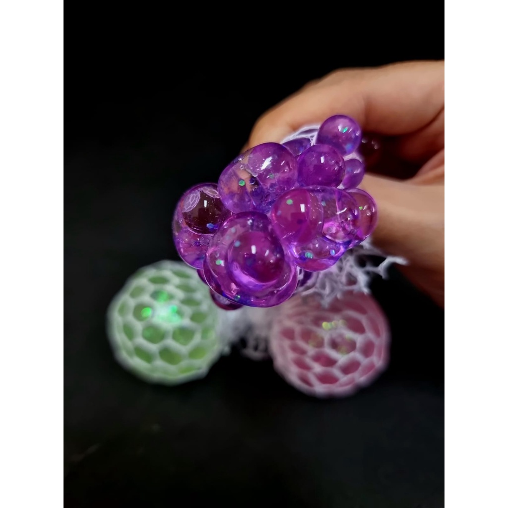 Jual Mesh Ball Splat Mainan Anti Stress Squishy Anggur Rainbow Squishy ...