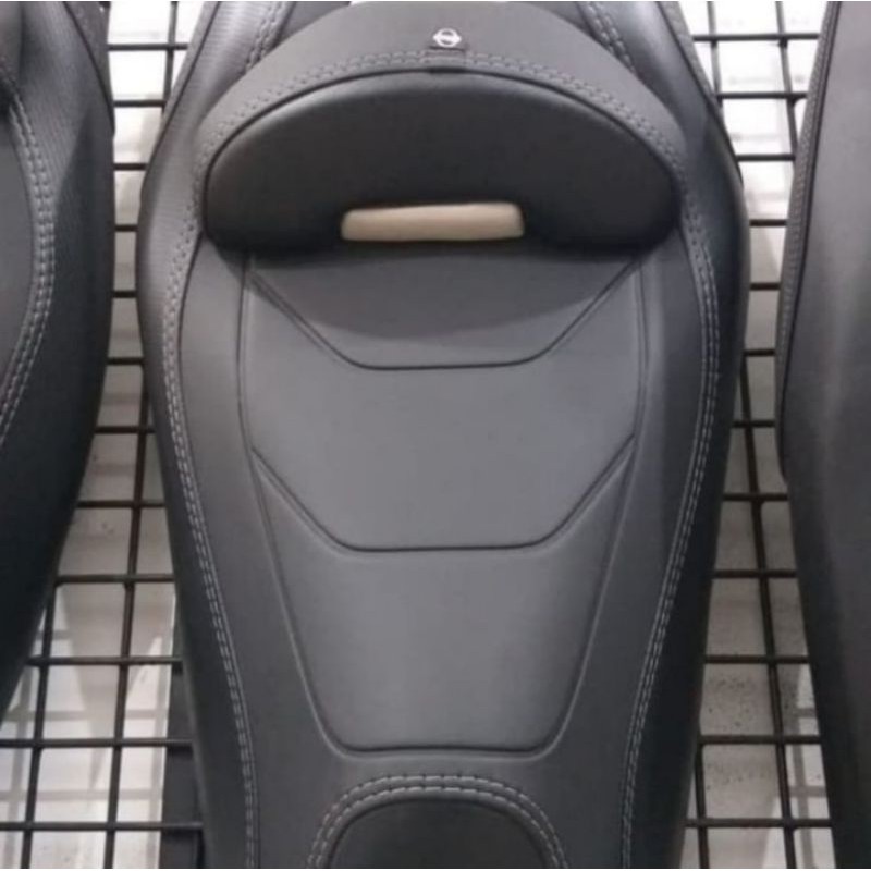 Jual kulit jok Honda pcx 150 custom bahan MBtech/cover jok/kulit jok ...