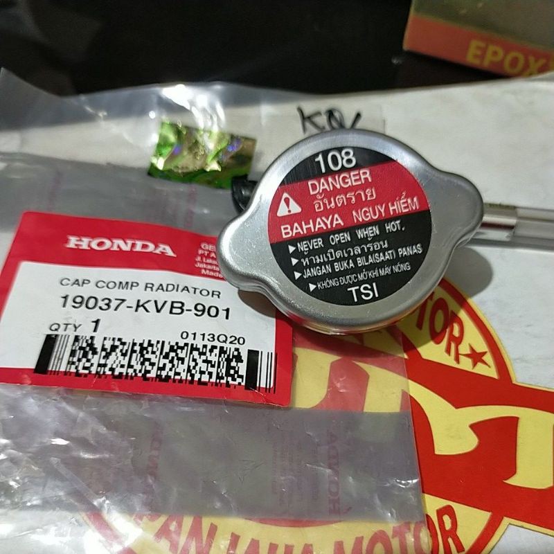 Jual TUTUP RADIATOR VARIO 110 OLD PNP XEON MX VIXION 19037 KVB 901 AHM ...