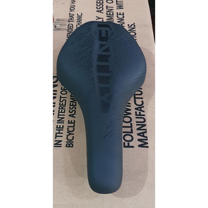 Jual SADEL SEPEDA MERK ENTITY | ENTITY SADDLE DARKNESS IN THE BLACK ...