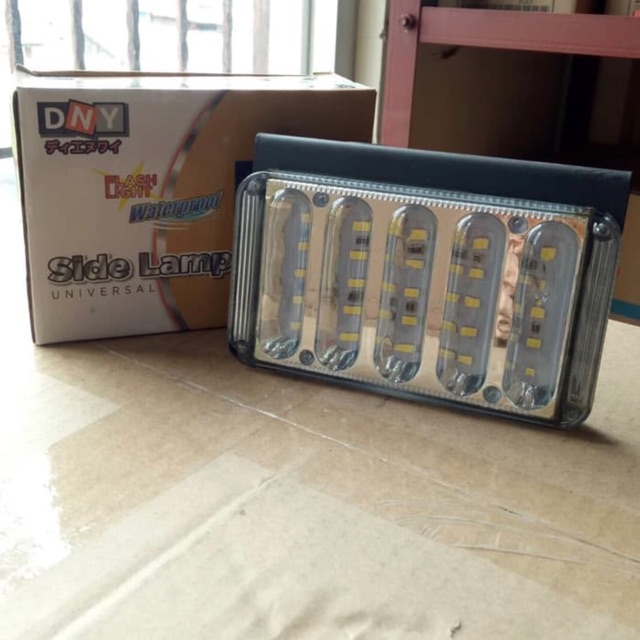 Jual Side Lamp - Lampu Bak / Aksesoris Truck / Alat LED Anti Pecah ...