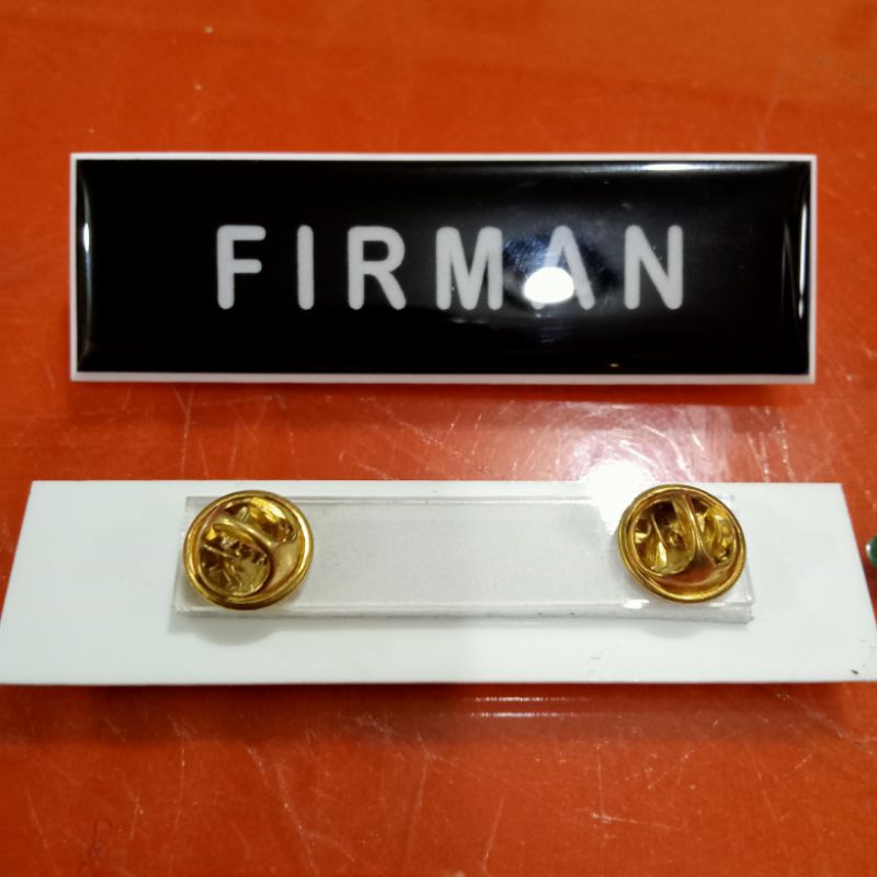 Jual [Grafir + Resin] Papan Nama PDH Akrilik Hitam Lis Putih Glossy ...