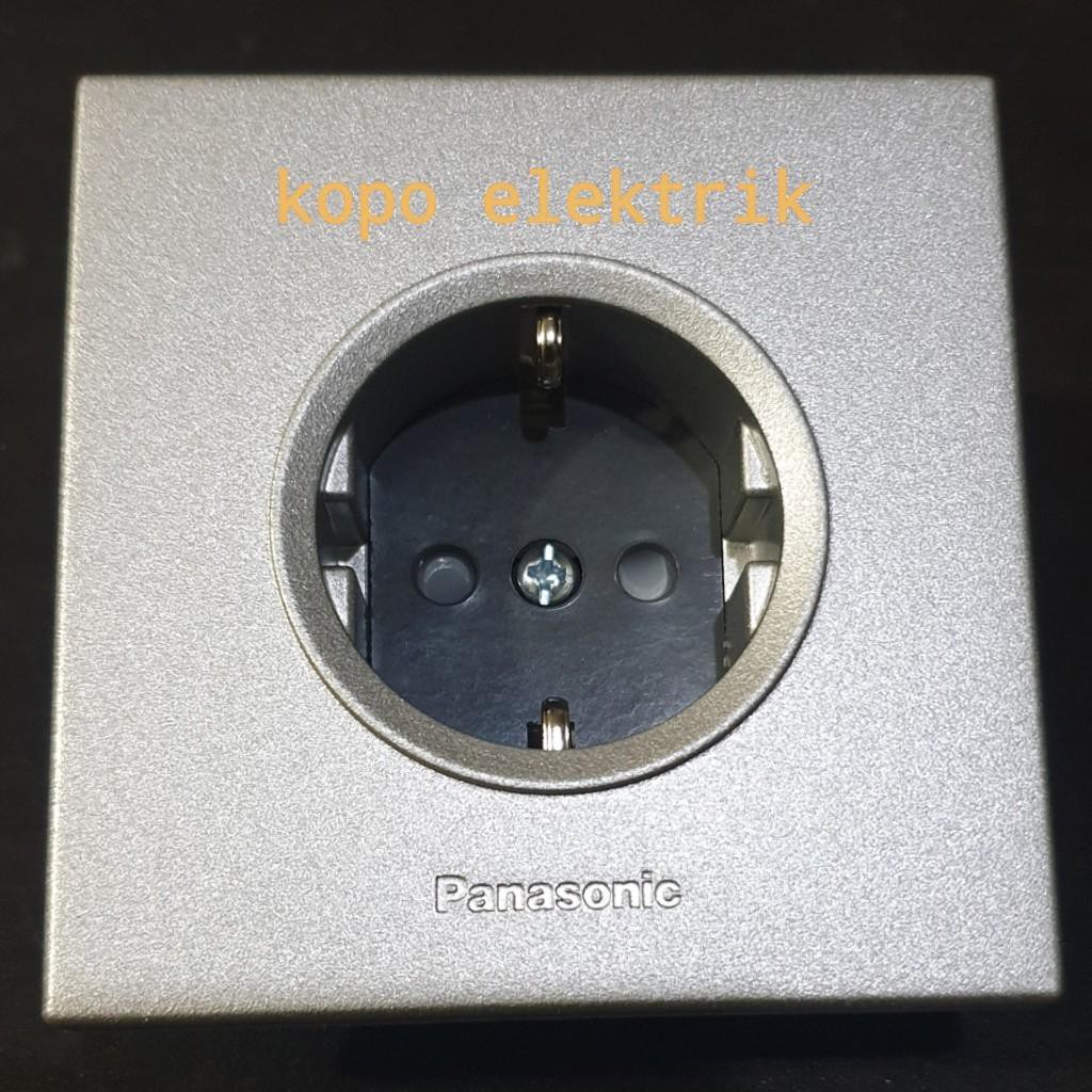 Jual Panasonic Stop Kontak Style Silver Plus Pelindung (CP) Stopkontak ...