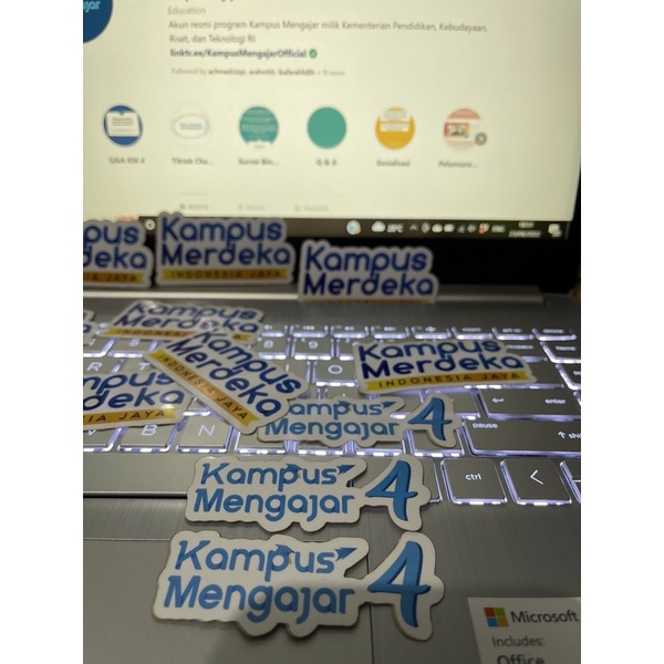Jual Sticker kampus merdeka stiker | kampus mengajar angkatan 4 ...